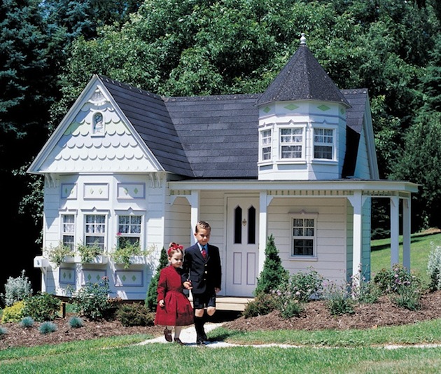 Cubby House Decor Guide