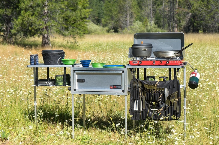 A Simple Guide on How to Organise Your Camping Kitchen