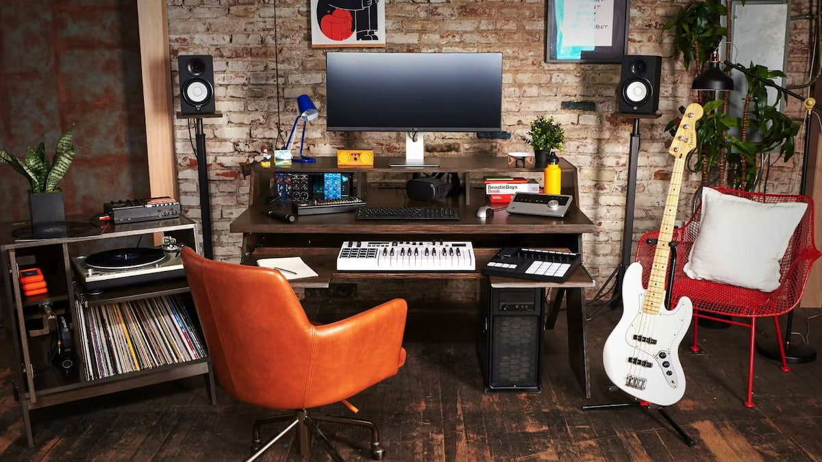 A Simple Guide to Setting Up Your Own Professional Music Studio