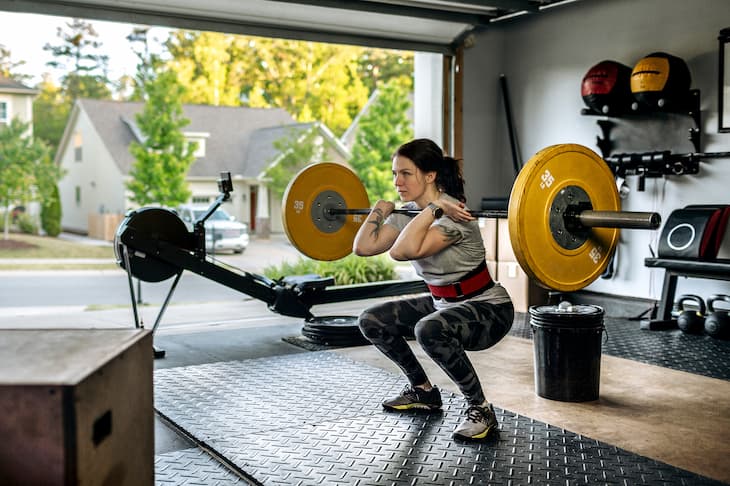 Home Gym: A Simple Guide to Choosing a Barbell Set