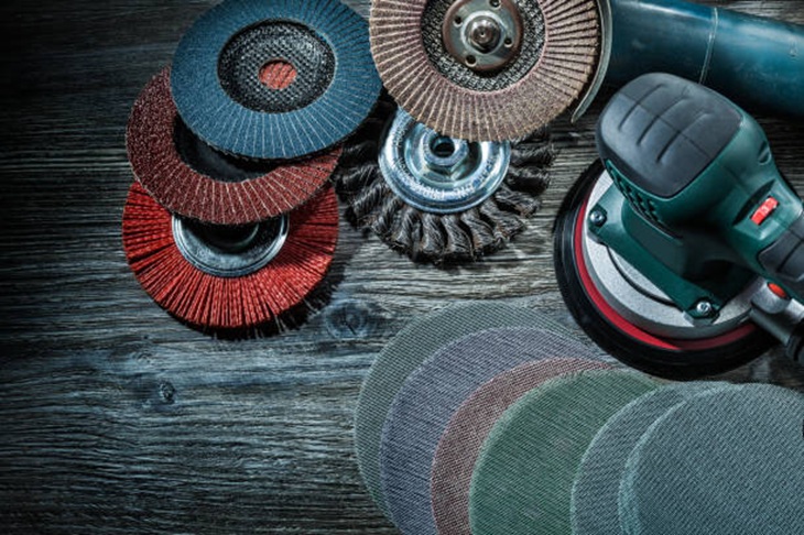The Handy Welder’s Guide: 5 Angle Grinder Accessories That